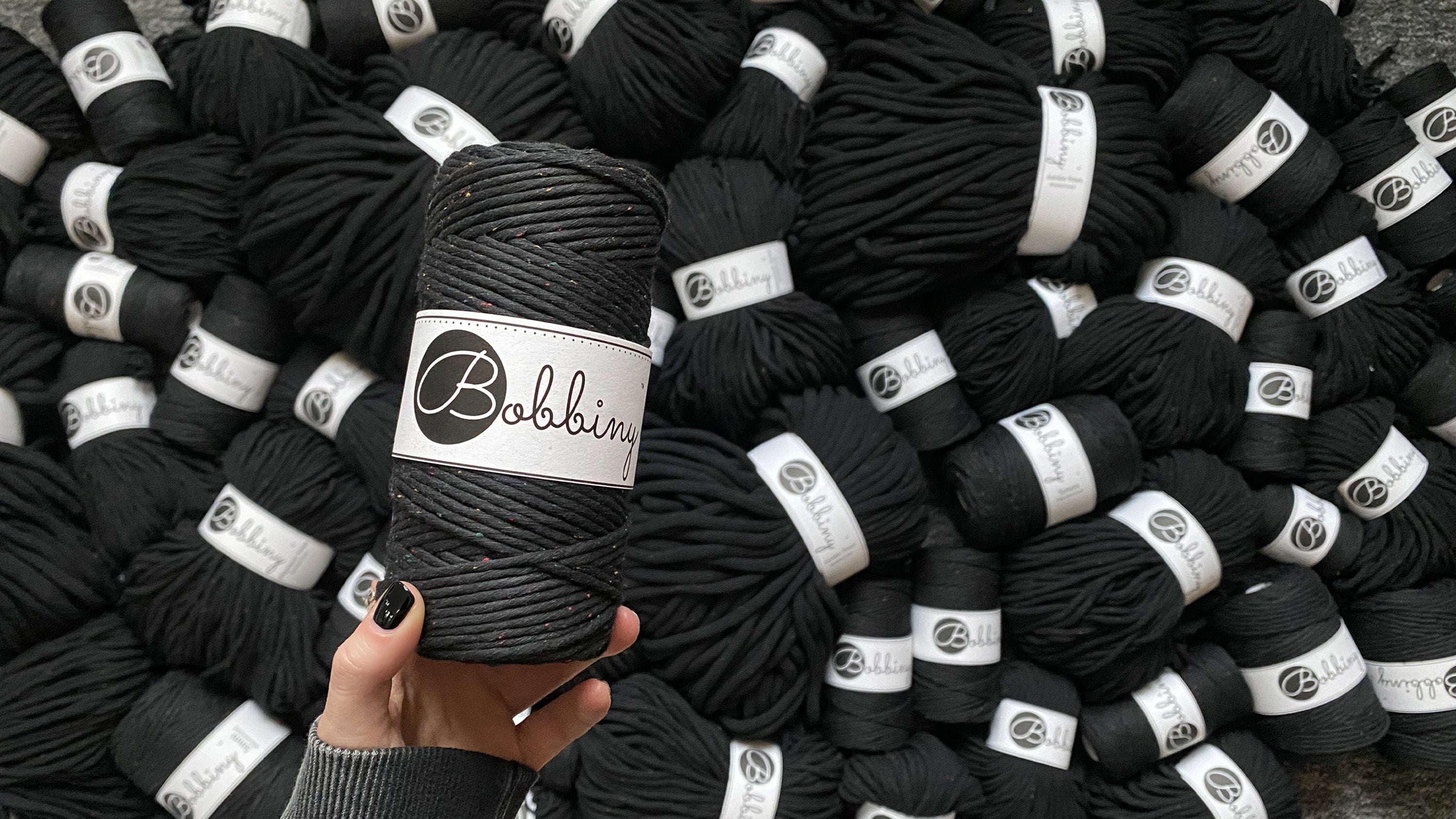 Midnight Dust – BOBBINYCORDES.FR